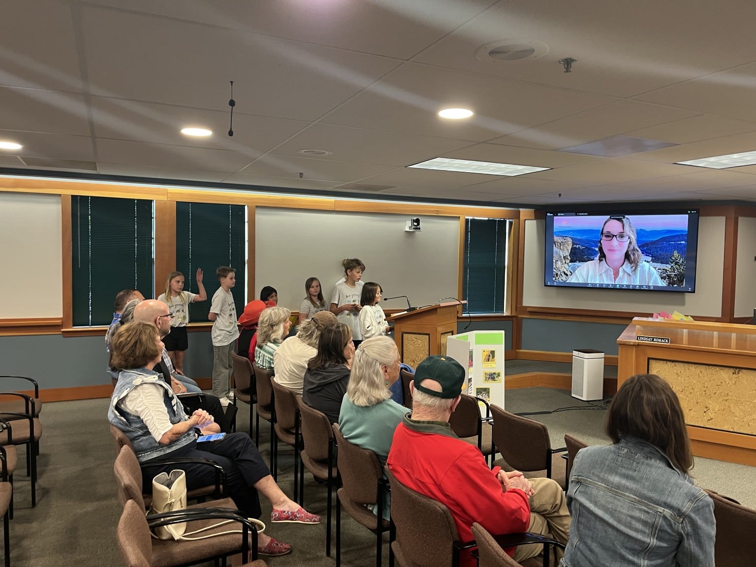 Students Stung by Truckee Turning Down Bee City Proposal – Sierra ...