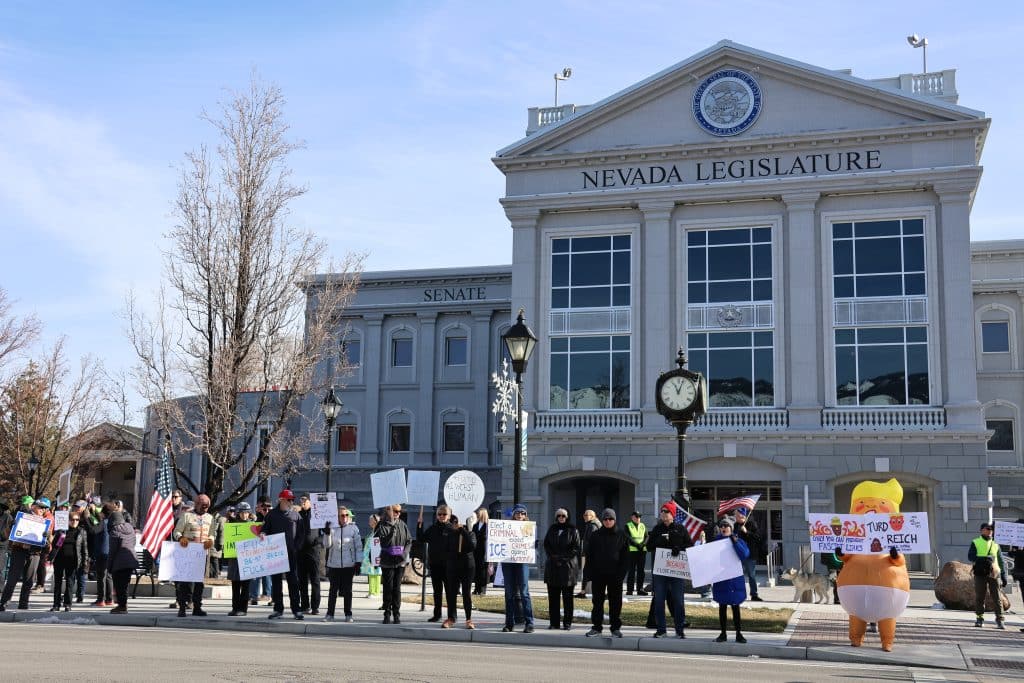 Photos: Rally for Renee Good in Carson City – Sierra Nevada Ally